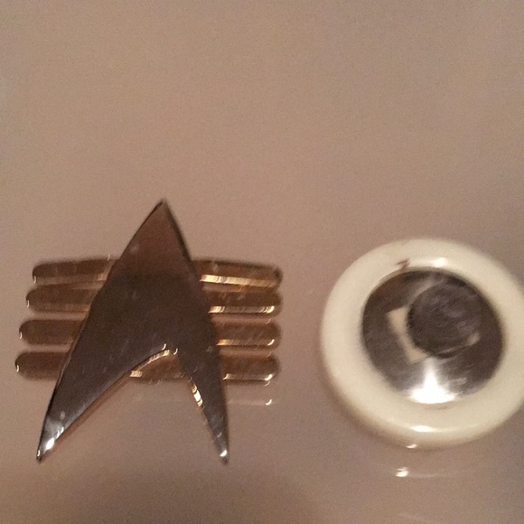 Other | Vintage Star Trek Gold Tone Medal | Poshmark